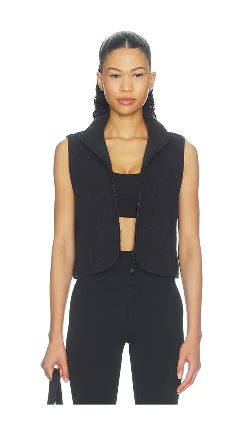 Vuori Alpine Vest Jacket