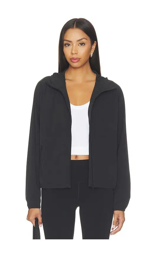 Vuori Renew Trainer Shell Jacket - Black