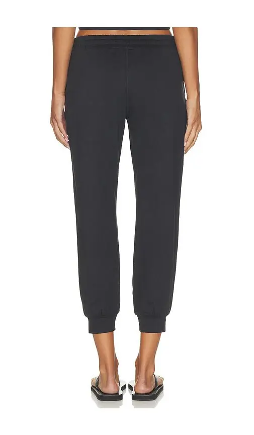 Vuori Performance Jogger In Black
