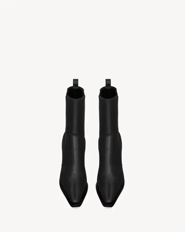 Saint Laurent Dylan Chelsea Boots In Smooth Leather