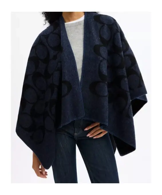 COACH Maxi Signature Cape