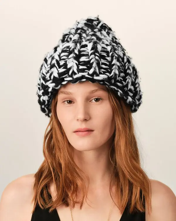 AMI Paris Knitted Beanie Hat