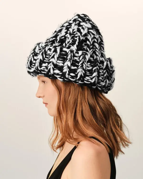 AMI Paris Knitted Beanie Hat