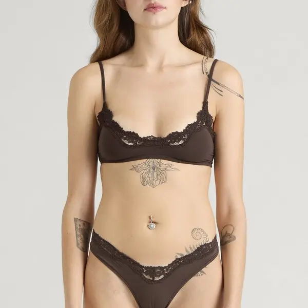 SKIMS Fits Everybody Lace Scoop Bralette