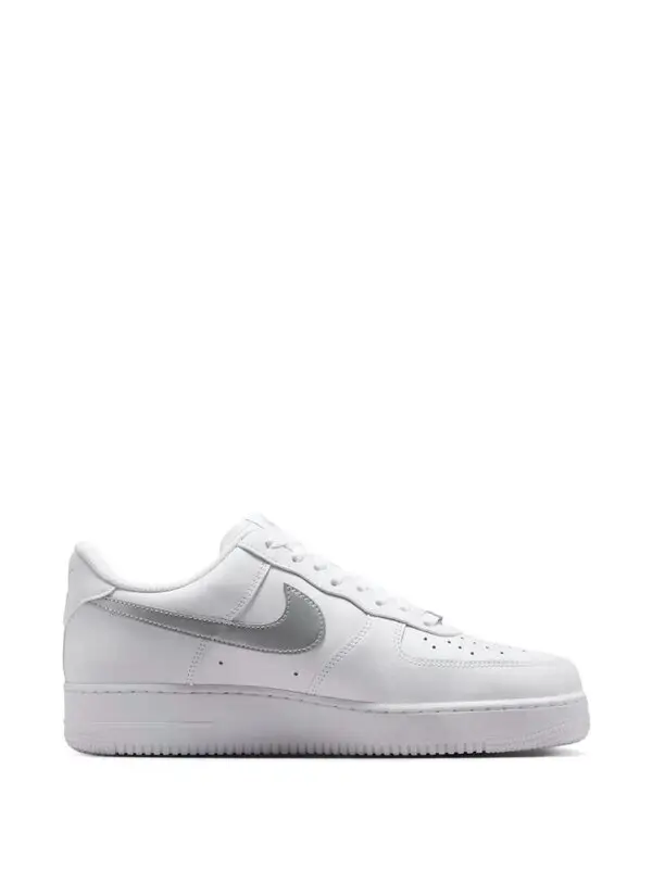 Nike Air Force 1 Low '07 Sneakers