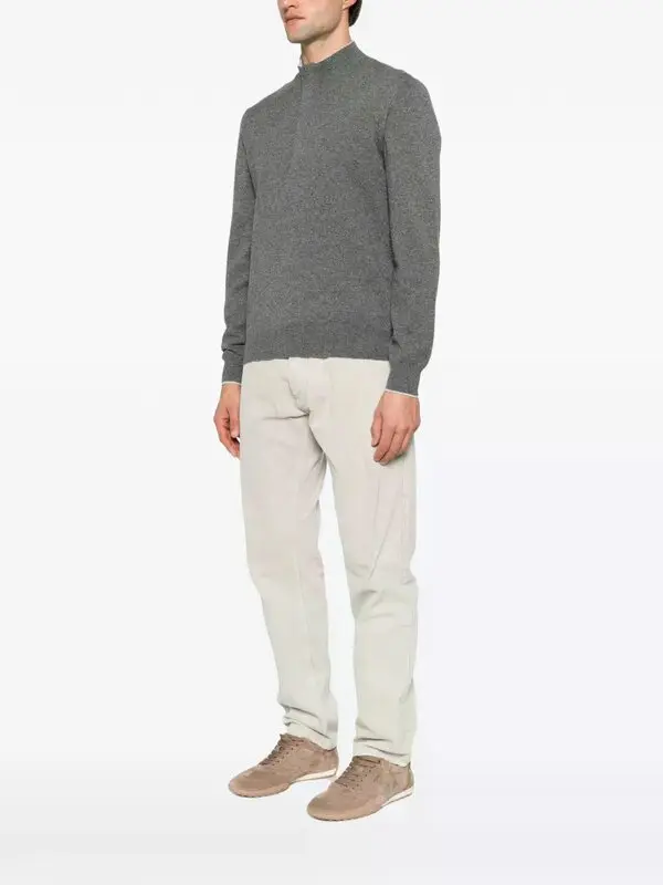 VENGERA High-neck Sweater - Grey