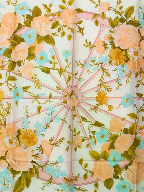 Hermès 20th Century Romantique For Takashimaya Silk Scarf 90 Scarves - Pink