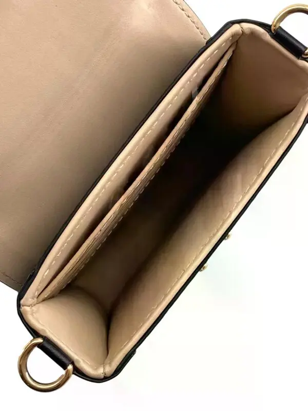 LOUIS VUITTON 2021 Monogram Pochette Trunk Verticale Crossbody Bag