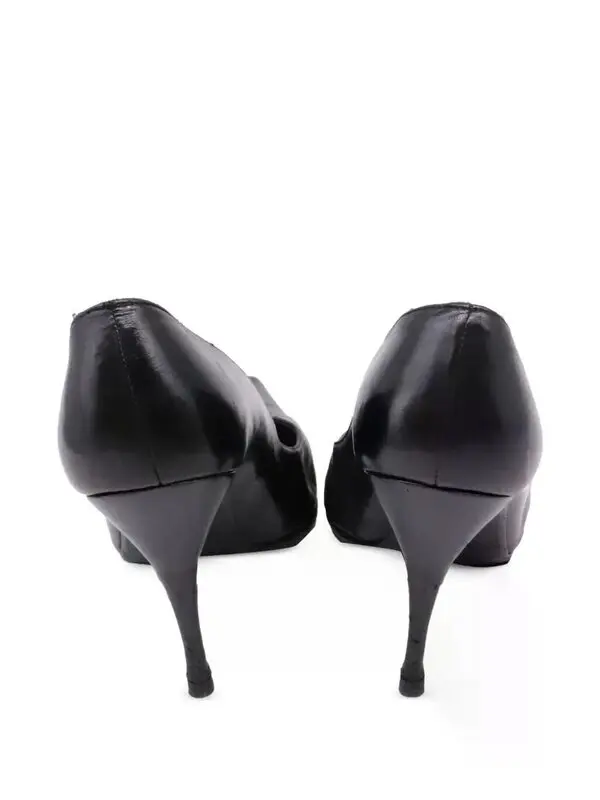 STUART WEITZMAN Pointed-toe Pumps