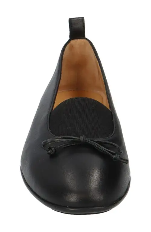 GIOVANNI FABIANI Bow Leather Ballet Flat