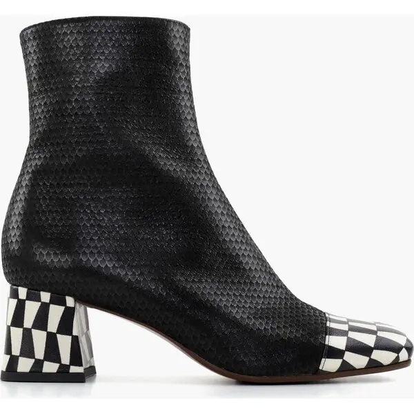 Chie Mihara Volkiria49 Plaid Print Leather Ankle Boots