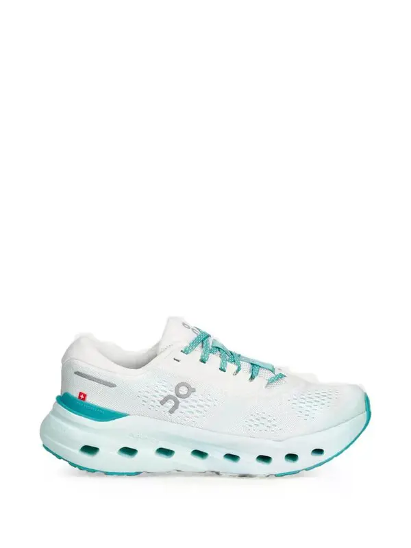 On Cloudrunner 3 Logo-detail Sneakers