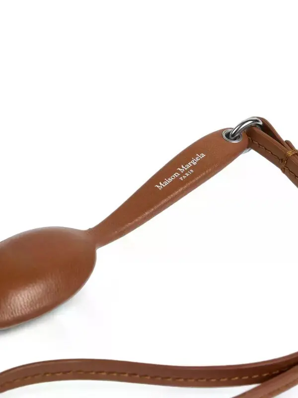 MAISON MARGIELA Spoon-shape Charm - Brown