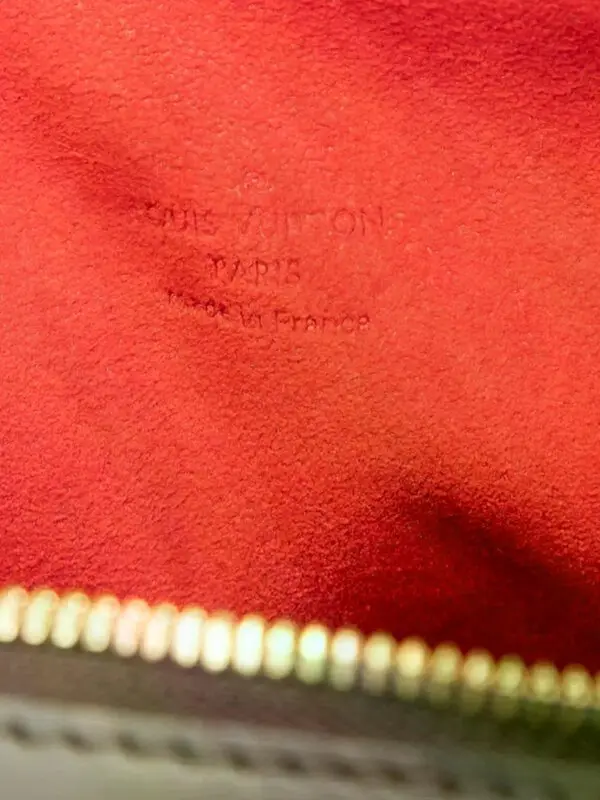 LOUIS VUITTON 2011 Damier Ebene Berkeley Handbag