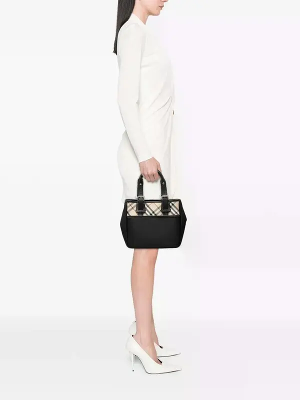 Burberry 2000-2017 Nova Check Trimmed Nylon Handbag