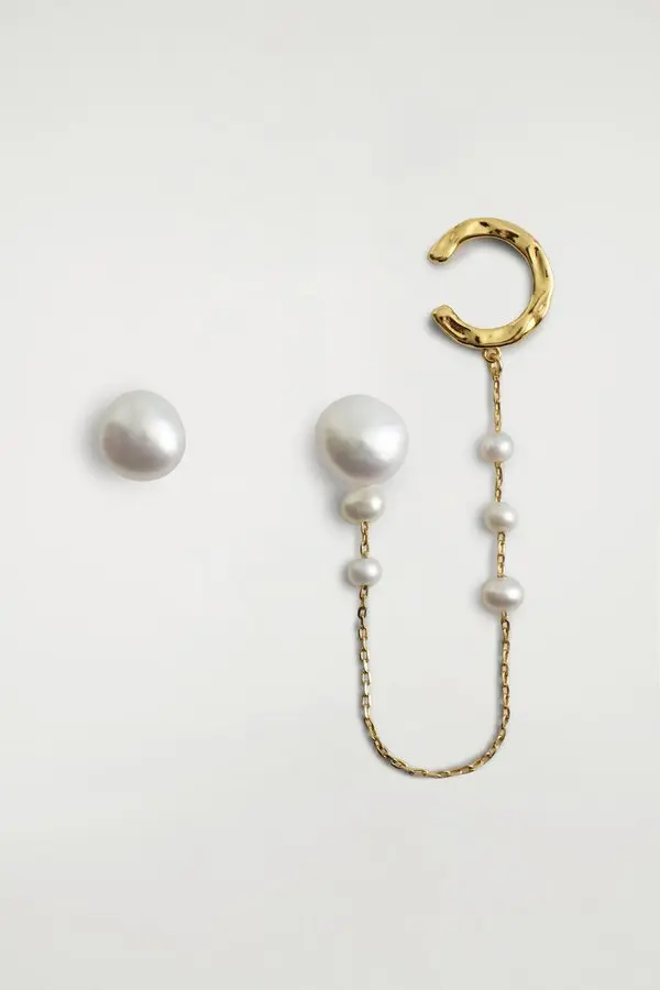 Cos Asymmetric Freshwater Pearl Chain Cuff Earrings