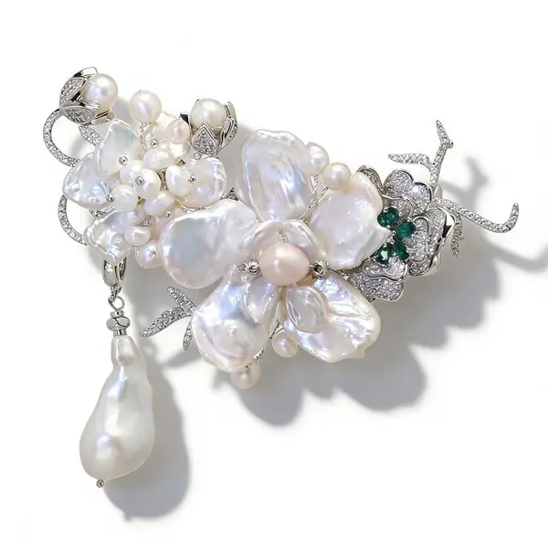 NINEMOO Imperial Baroque Bloom Brooch - White