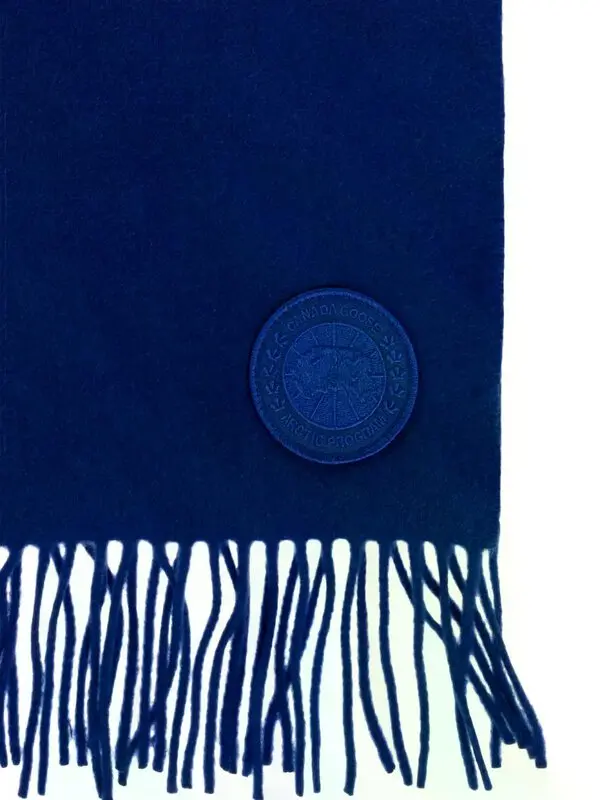 Canada Goose Fringed Logo-patch Scarf