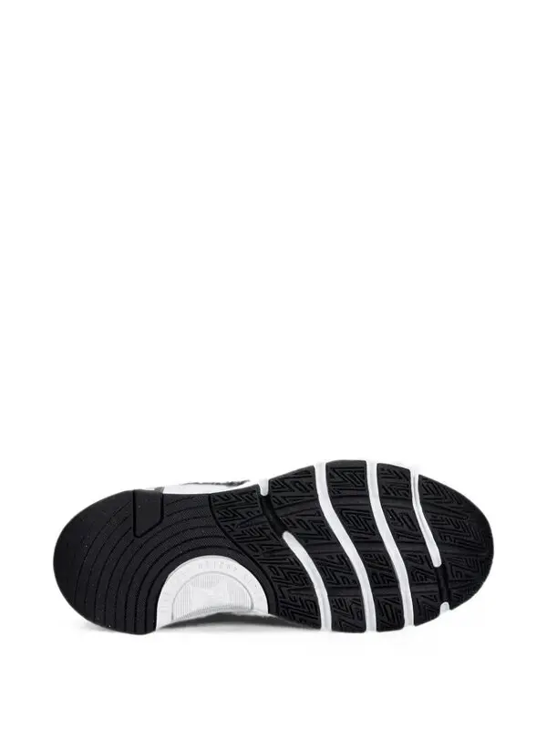 Nike Free Metcon Sneakers