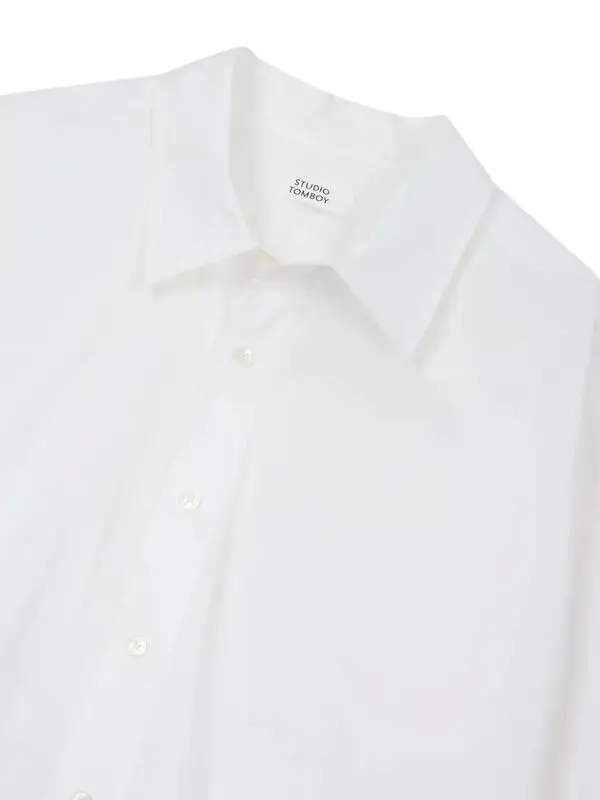 STUDIO TOMBOY Diagonal-button Shirt