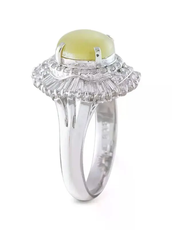 LB EXCLUSIVE Cat's Eye Chrysoberyl And Diamond Ring