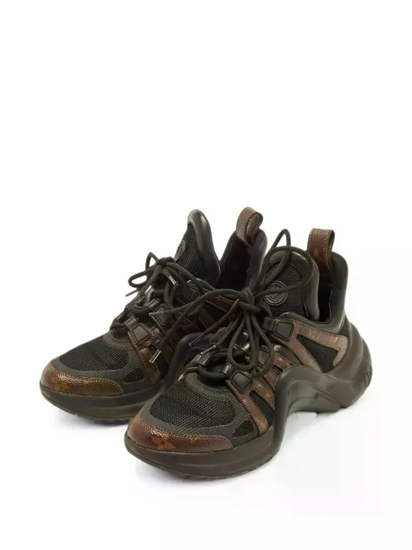 LOUIS VUITTON Archlight Monogram Canvas Sneakers - Black