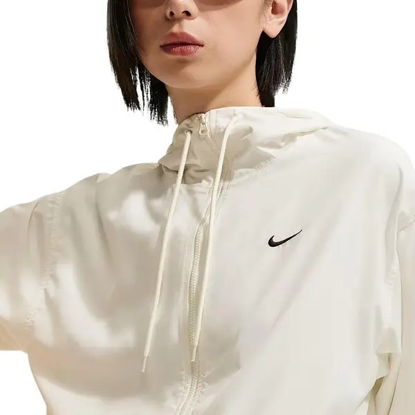 Nike Uv Classic Loose Fit Hooded Jacket
