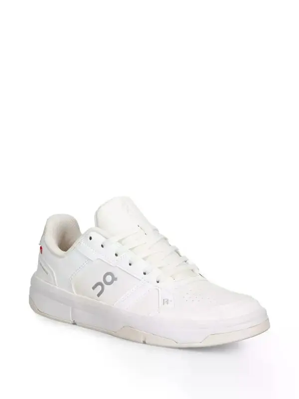 On The Roger Clubhouse Sneakers - White