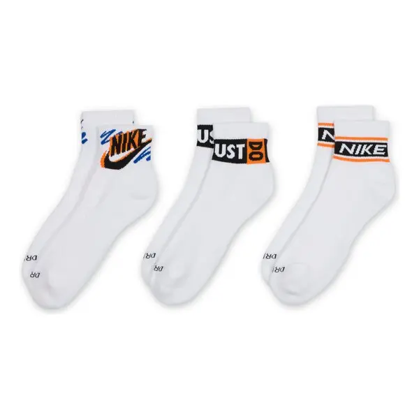 Nike Dri-fit Everyday Plus Logo Ankle Socks 3 Pairs - White