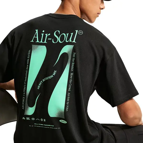 Nike T-shirt Asia Sizing