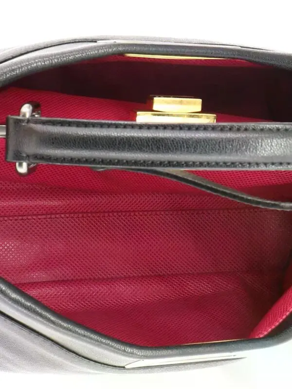 Fendi Peekaboo Bag Soft Leather Regular Shoulder Bag - Black