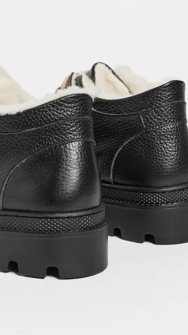 NAGUISA Abra Sherpa Hiker Boots - Total Black