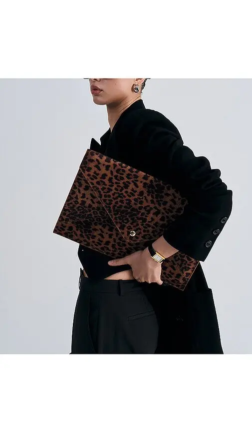 HEAVEN MAYHEM Laptop Sleeve In Brown