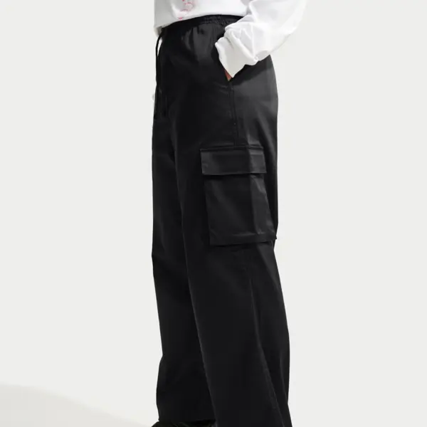 Nike Sportswear Loose Mid-rise Utility Cargo Pants
