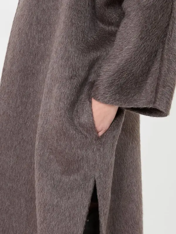 Max Mara Oversized Coat In Camel And Mohair - Mud