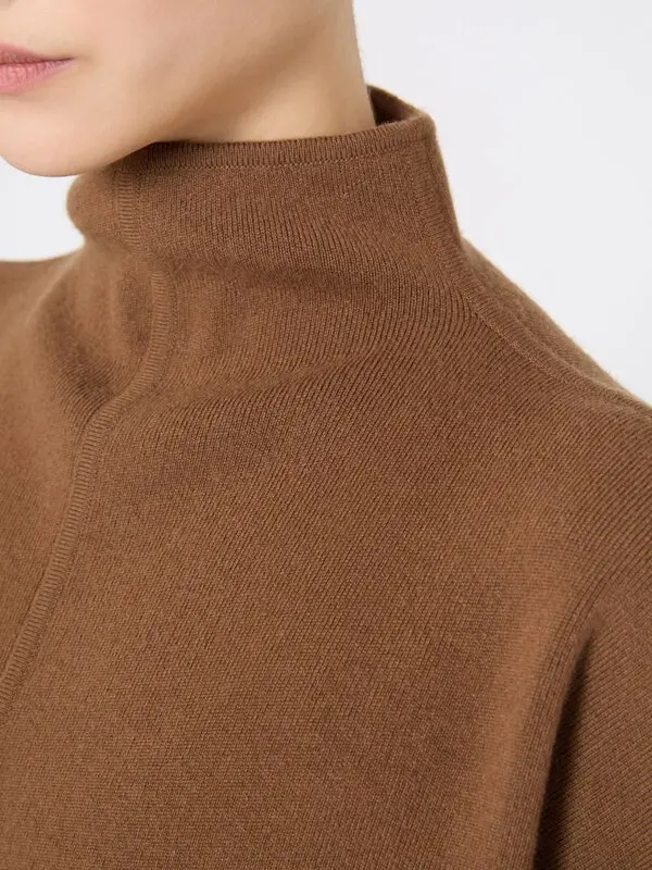 Max Mara Wool And Cashmere Cropped Jumper - Camel