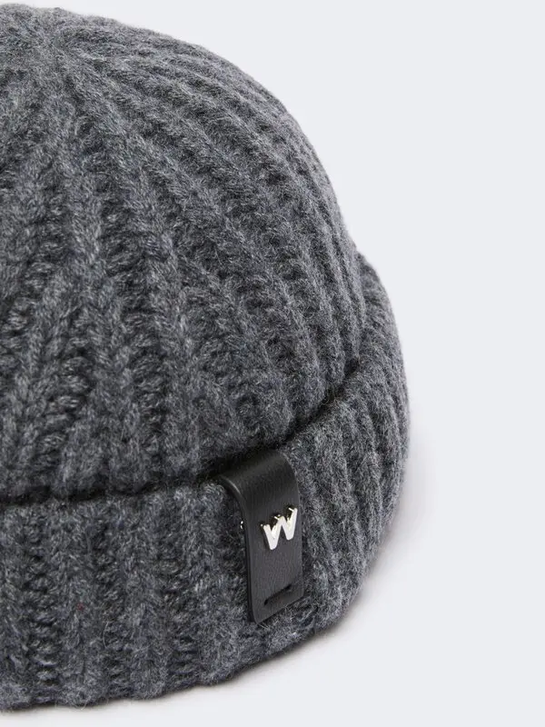 Max Mara Cashmere Docker Hat