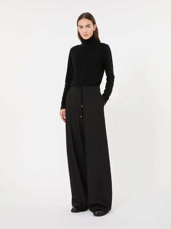 Max Mara Wool And Cashmere Turtleneck Sweater - Black