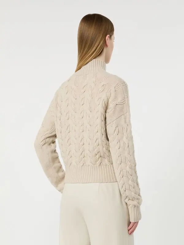 Max Mara Comfortable Wool And Cashmere Sweater