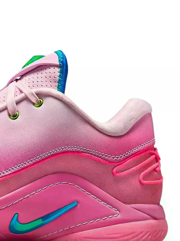 Nike Lebron Xxii Sneakers
