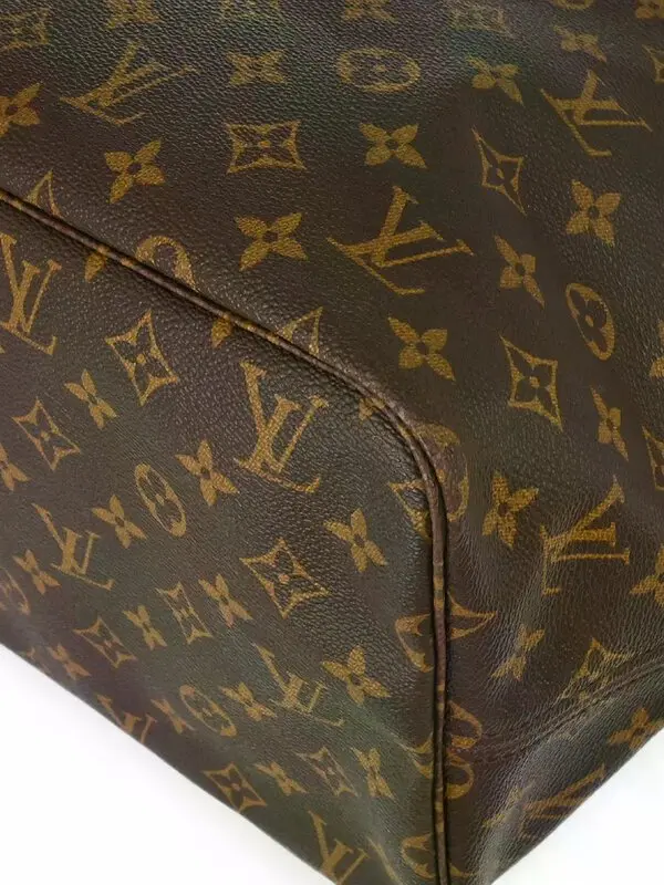 LOUIS VUITTON Gm 2008 Neverfull Monogram Tote Bag