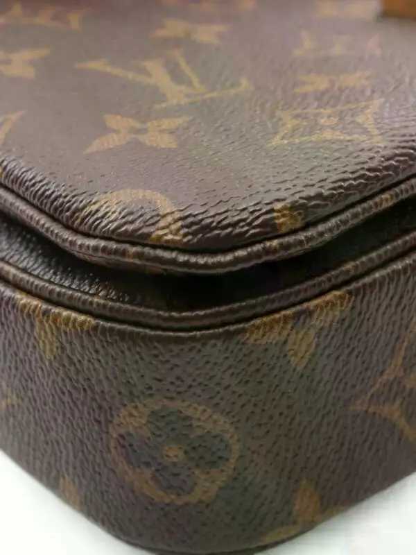 LOUIS VUITTON Mm 2020 Pochette Métis Monogram Handbag - Brown