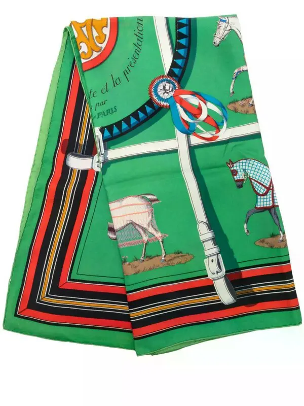Hermès 20th Century Couvertures Et Tenues De Jour Silk Scarf 90 Scarves - Green