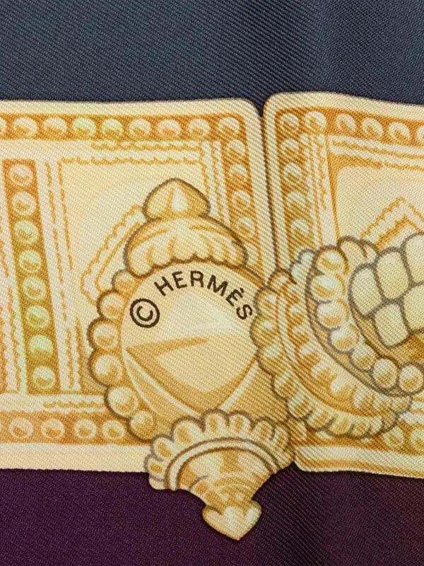 Hermès 1980-2000 Ceintures Et Liens Silk Scarf 90 Scarves