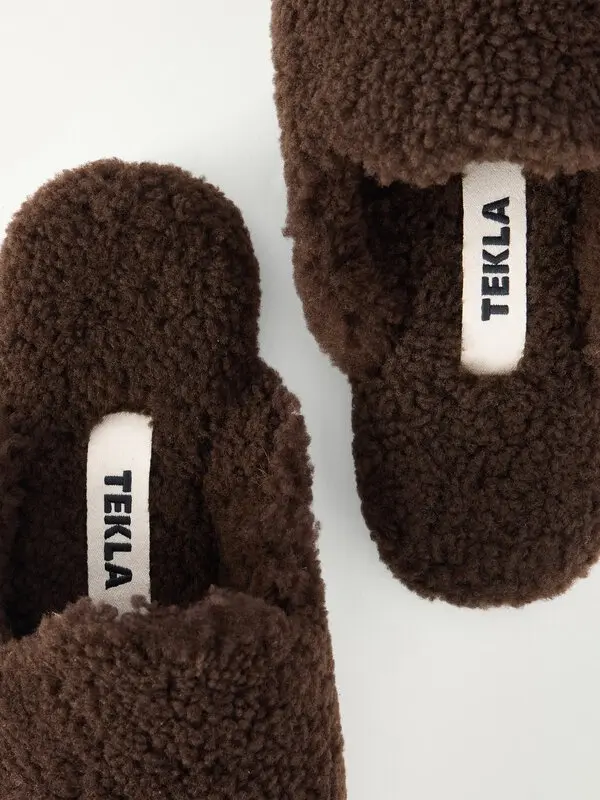 TEKLA Shearling Slippers - Brown