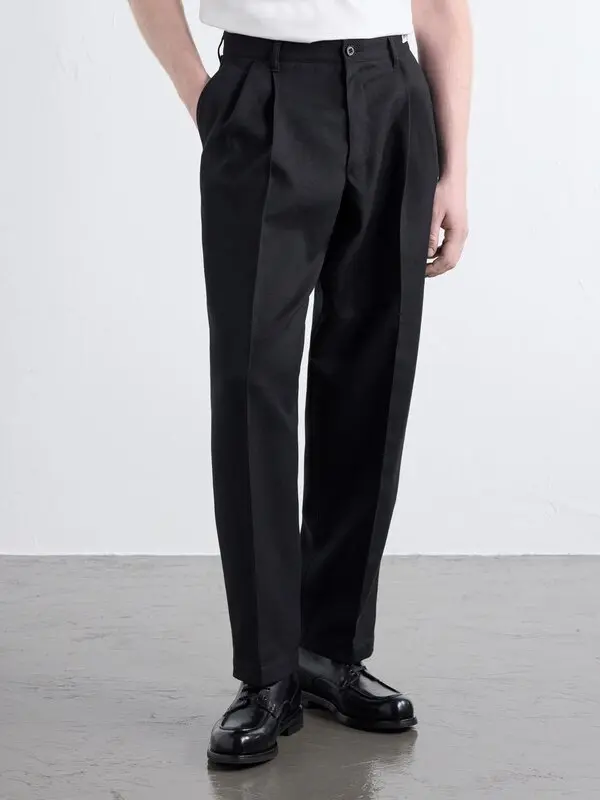NEIGHBORHOOD Tapered Pleated Twill Trousers