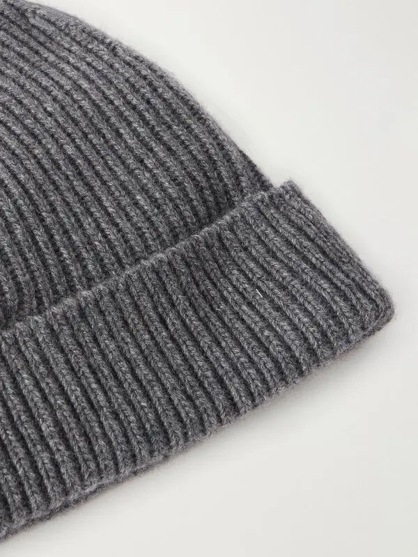 Johnstons Of Elgin Ribbed Cashmere Beanie