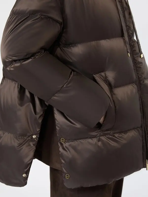 Max Mara Mtcnerine Hooded Quilted Down Jacket