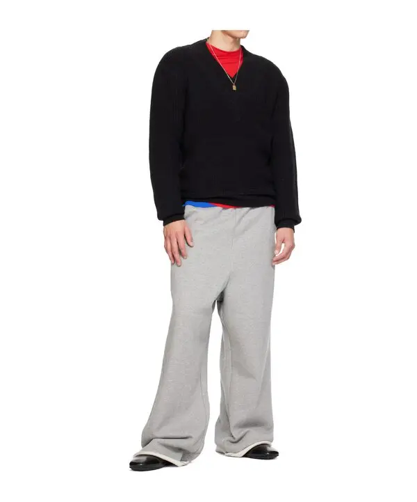ENTIRE STUDIOS Knitted V-neck Sweater - Black