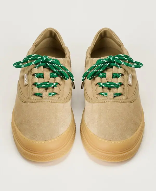 Moncler Round Toe Lace-up Sneakers - Beige